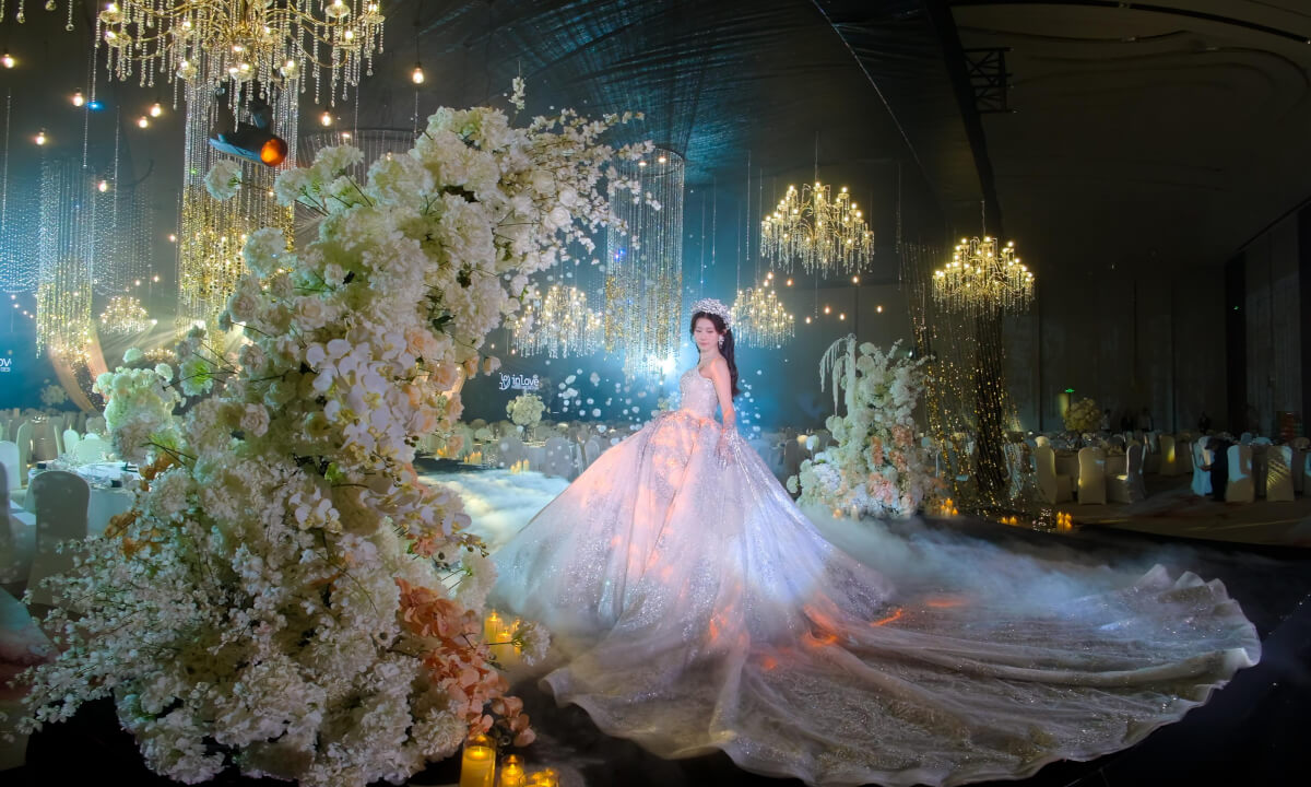Immersive Wedding Atmosphere沉浸式空间美学💒01.17/2026 | DeoVR