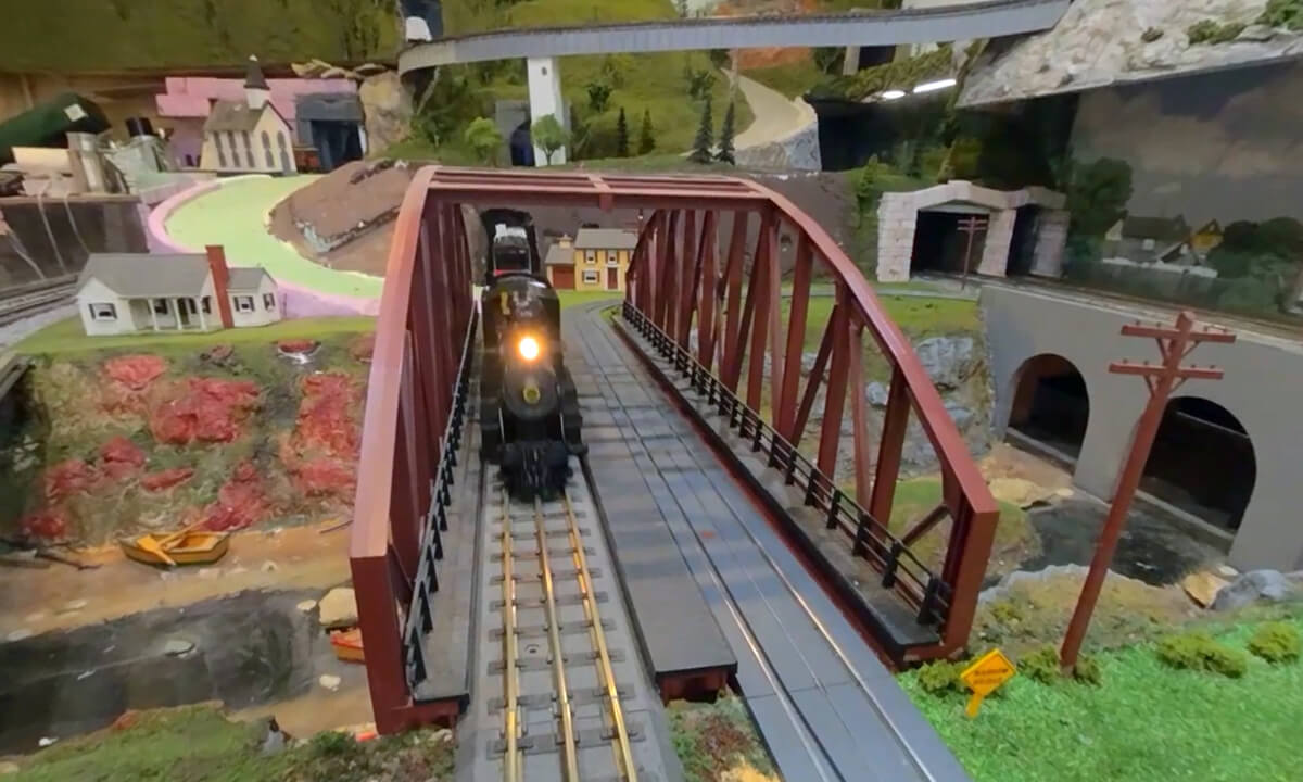Model Train Displays at Sykesville & Patapsco Railway, Inc. 3D 180 VR
