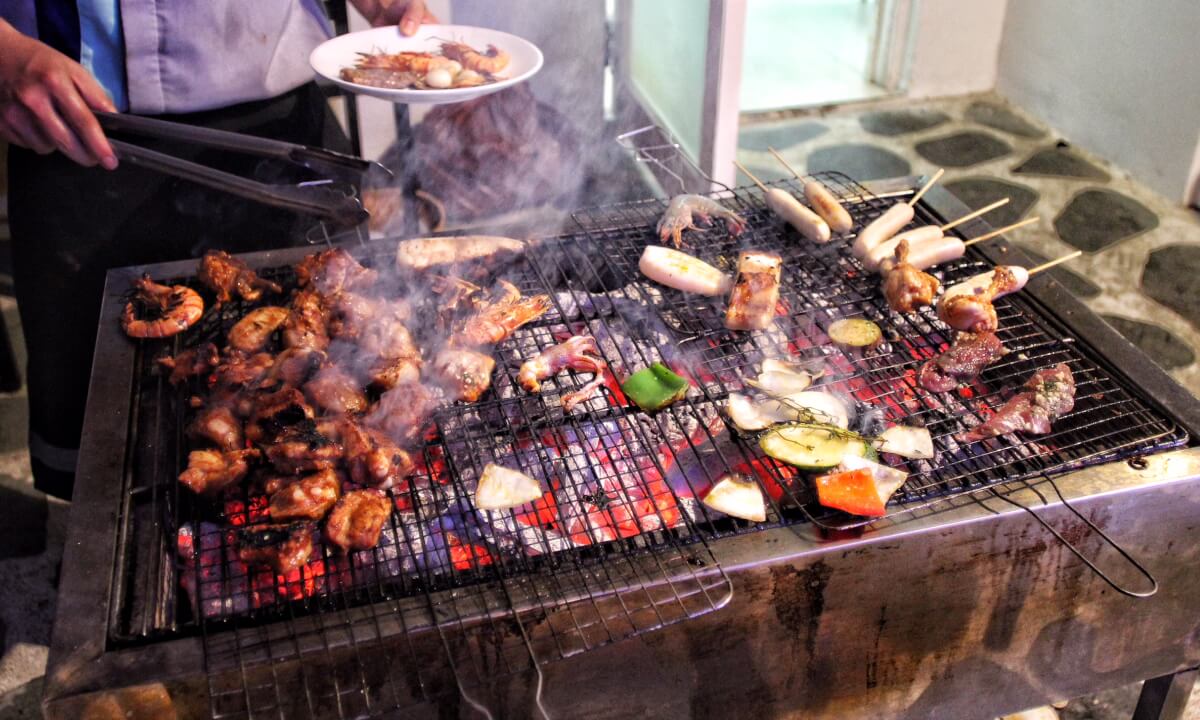 Danang BBQ Stall | Vietnam - 360framesky - VR Video | DeoVR