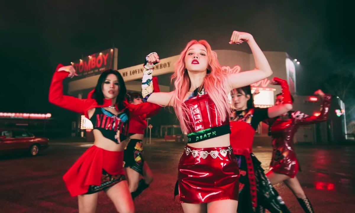 G-IDLE -- TOMBOY (MV Version) - kpop888 - VR Video | DeoVR