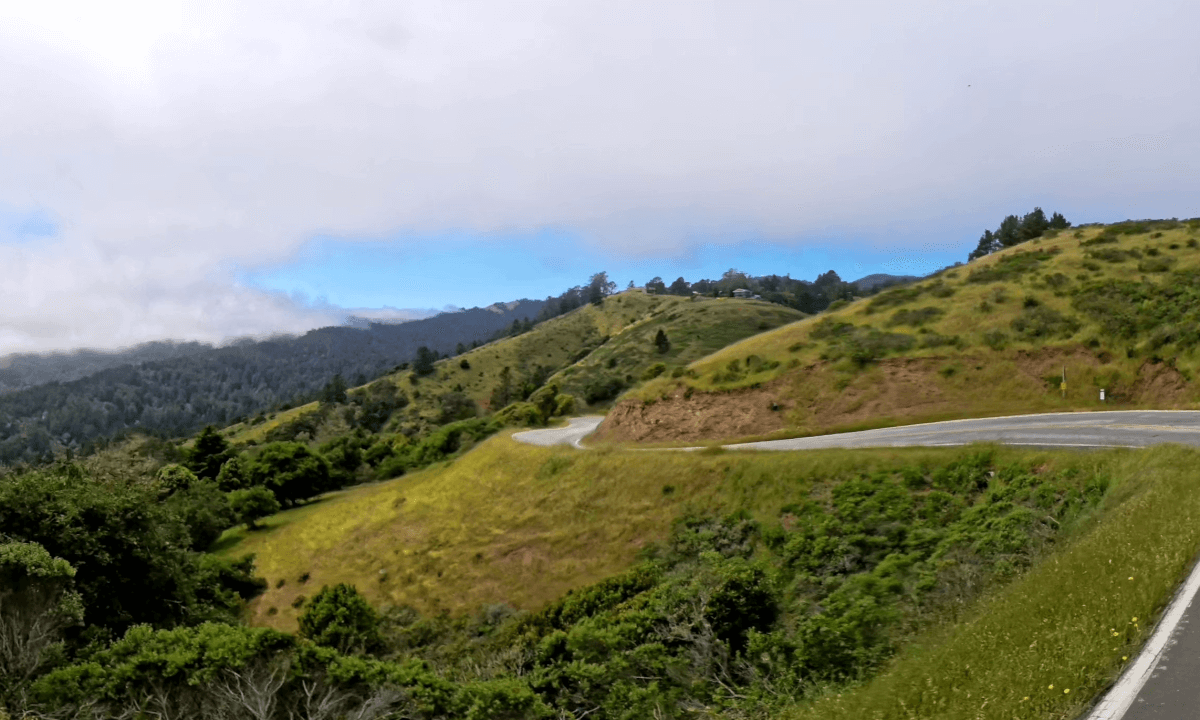 Driving up Mountain from Muir Woods 360VR 8K | DeoVR