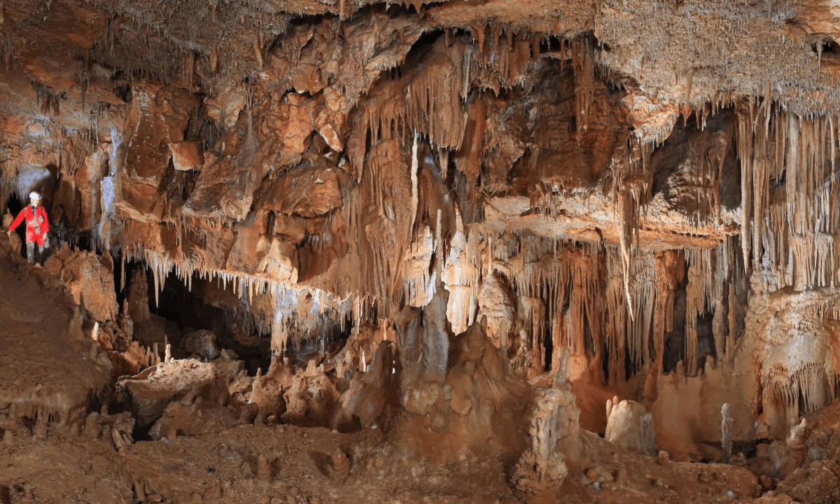 CUEVA DE PAÑO 360 - ESPELEOFOTO - VR Video | DeoVR