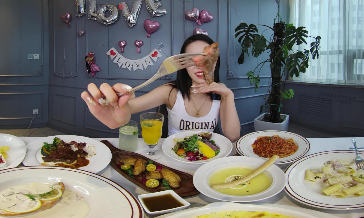 TECHE 3D180VR - TECHE CENTER - VR Video | DeoVR