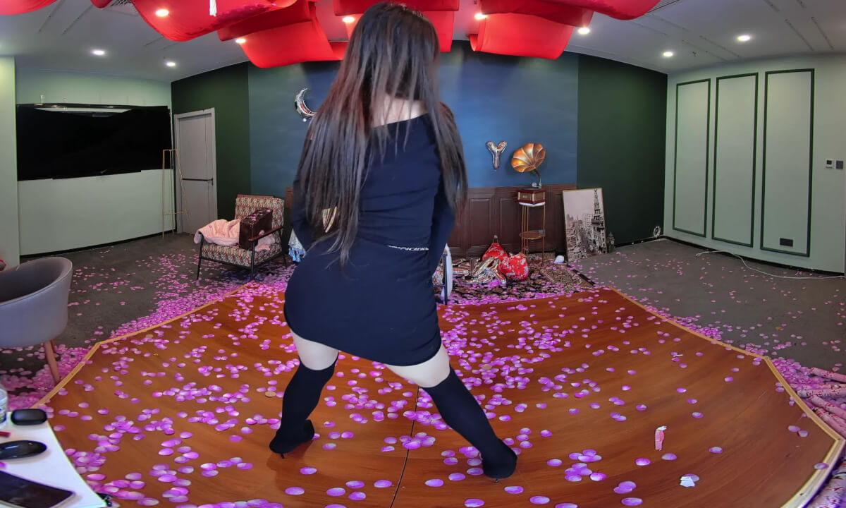 狸妖妖20241009001 Wiggle Wiggle 3D VR 180 8K | DeoVR