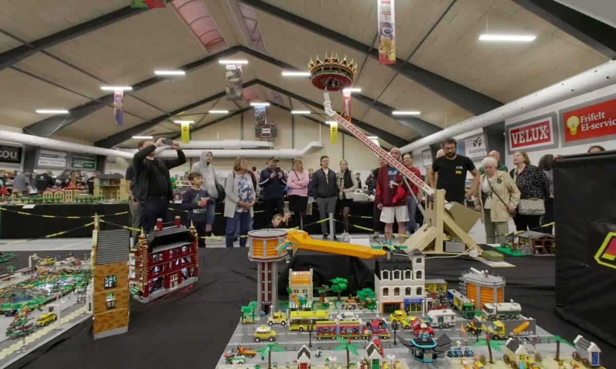 VR180: LEGO exhibition Skaerbaek September 2022 (in 3D)
