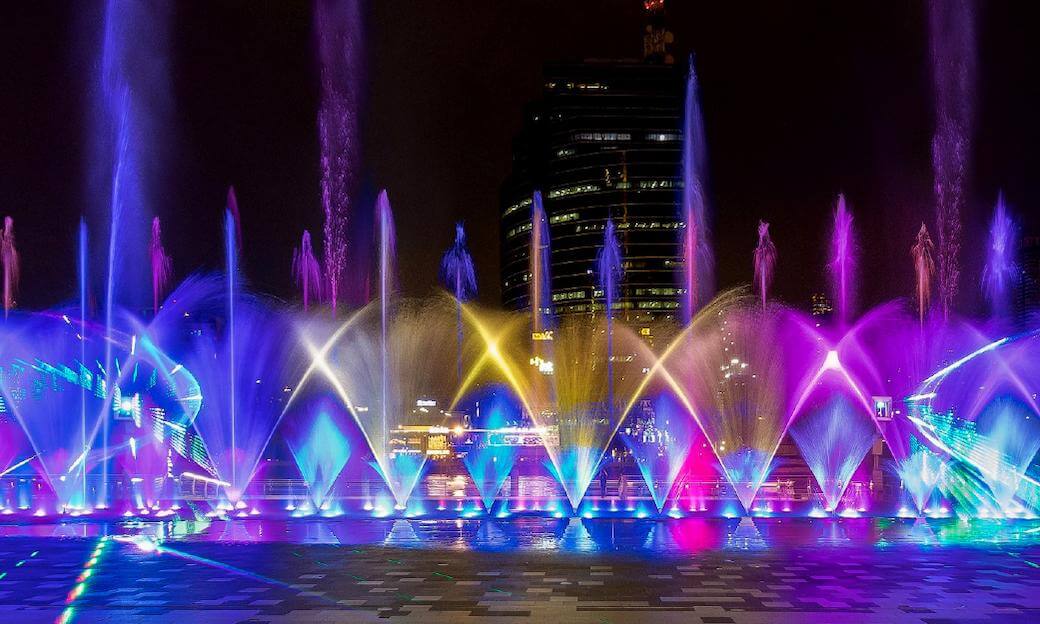 360 View of The ICONIC Multimedia Water Features Show at IconSiam Bangkok,