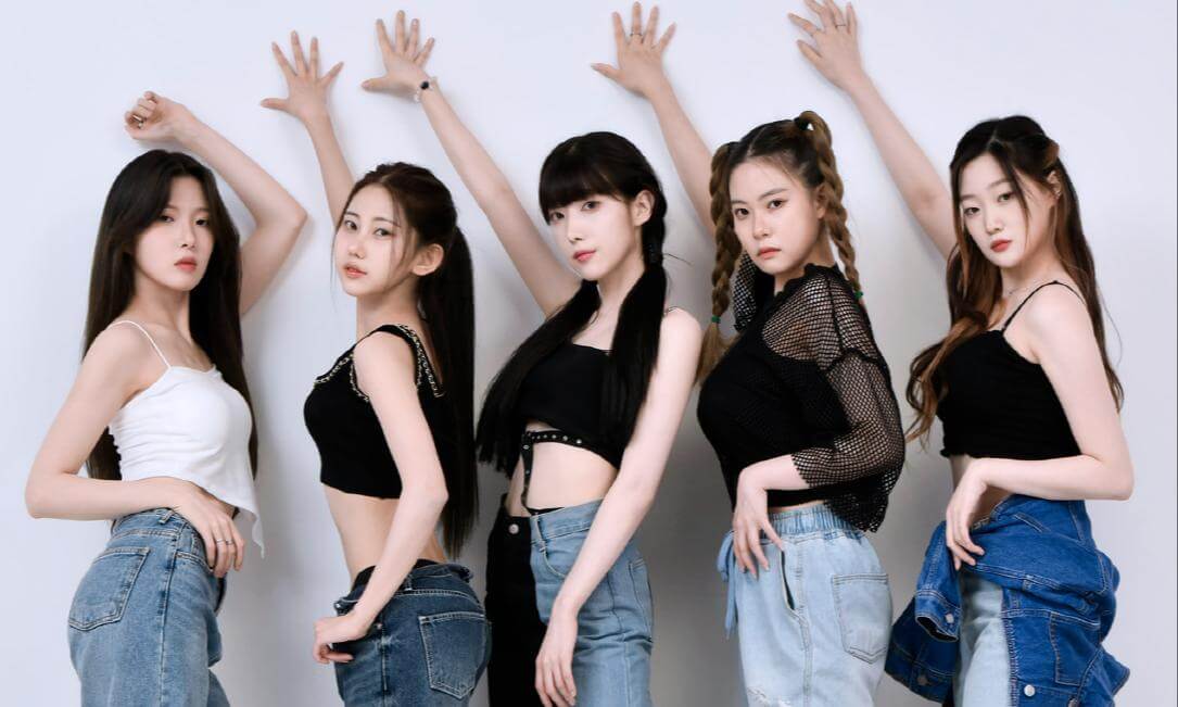 WITCHX_SHOWCASE_Episode_03 VR - MegaVRBox - VR Video | DeoVR