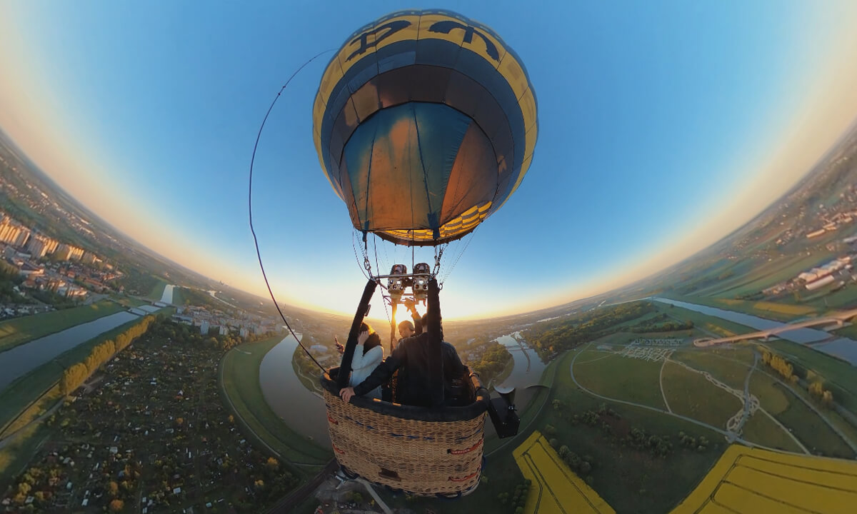 Fusion Baloon Fly - AndriiShramko - VR Video | DeoVR