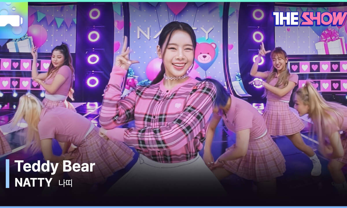 [8K Upscaling S3D] VENTA X -’THE SHOW’ : NATTY - Teddy Bear