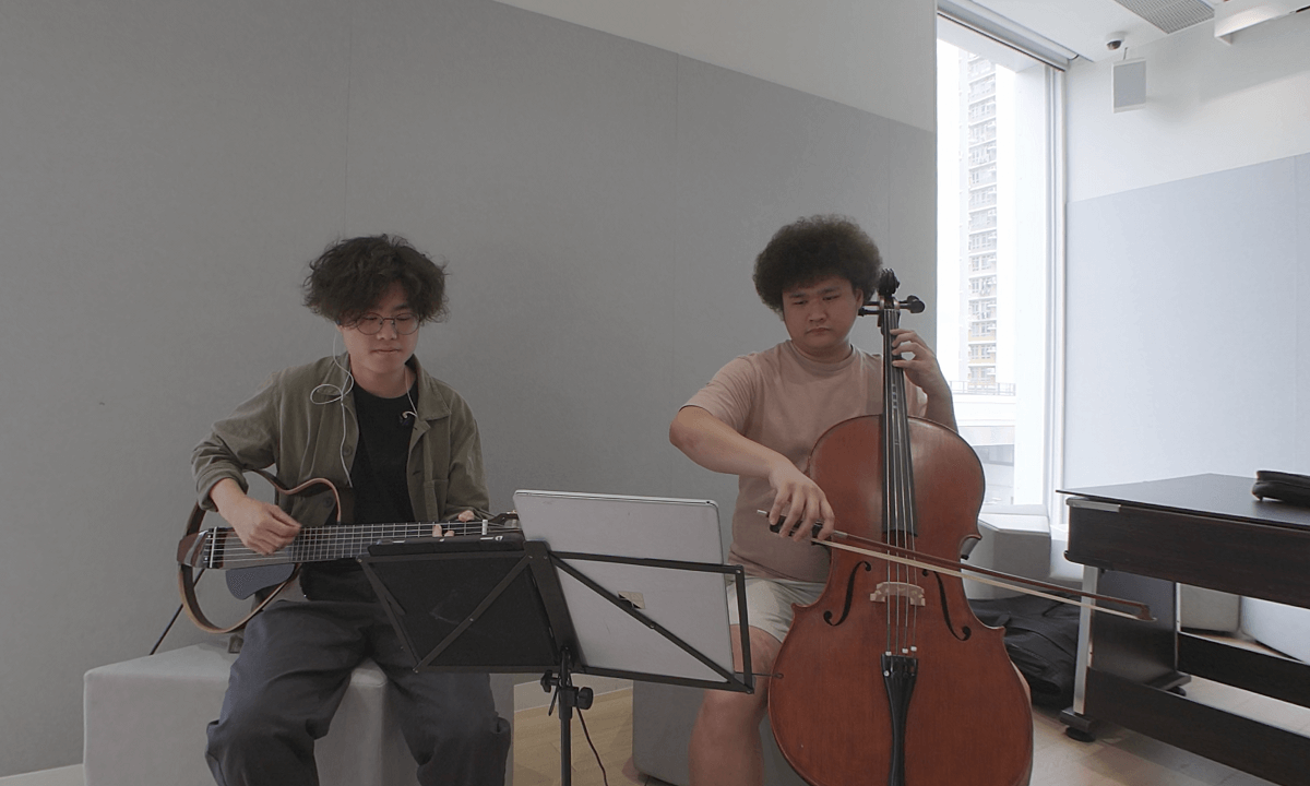 Perfect - Ziv and Paul | DeoVR