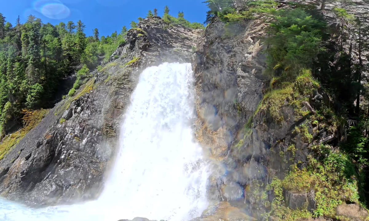 Wilson Creek Waterfall near New Denver, British Columbia (8k, 360)