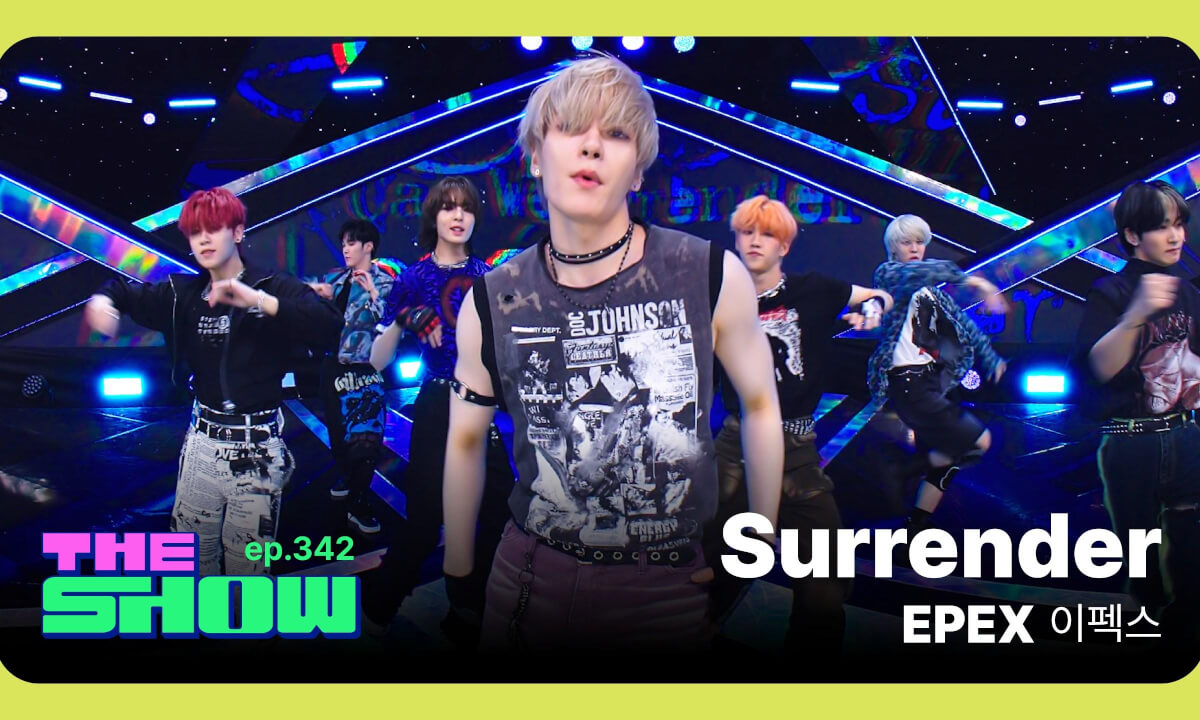 [8K S3D] VENTA X -’THE SHOW’ : EPEX - Surrender | DeoVR