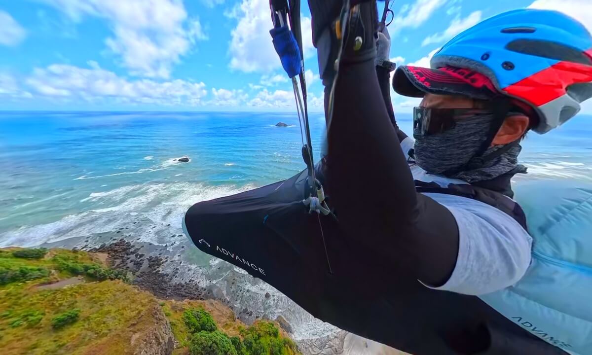 20251224_Muriwai Beach first flight New Zealand | DeoVR