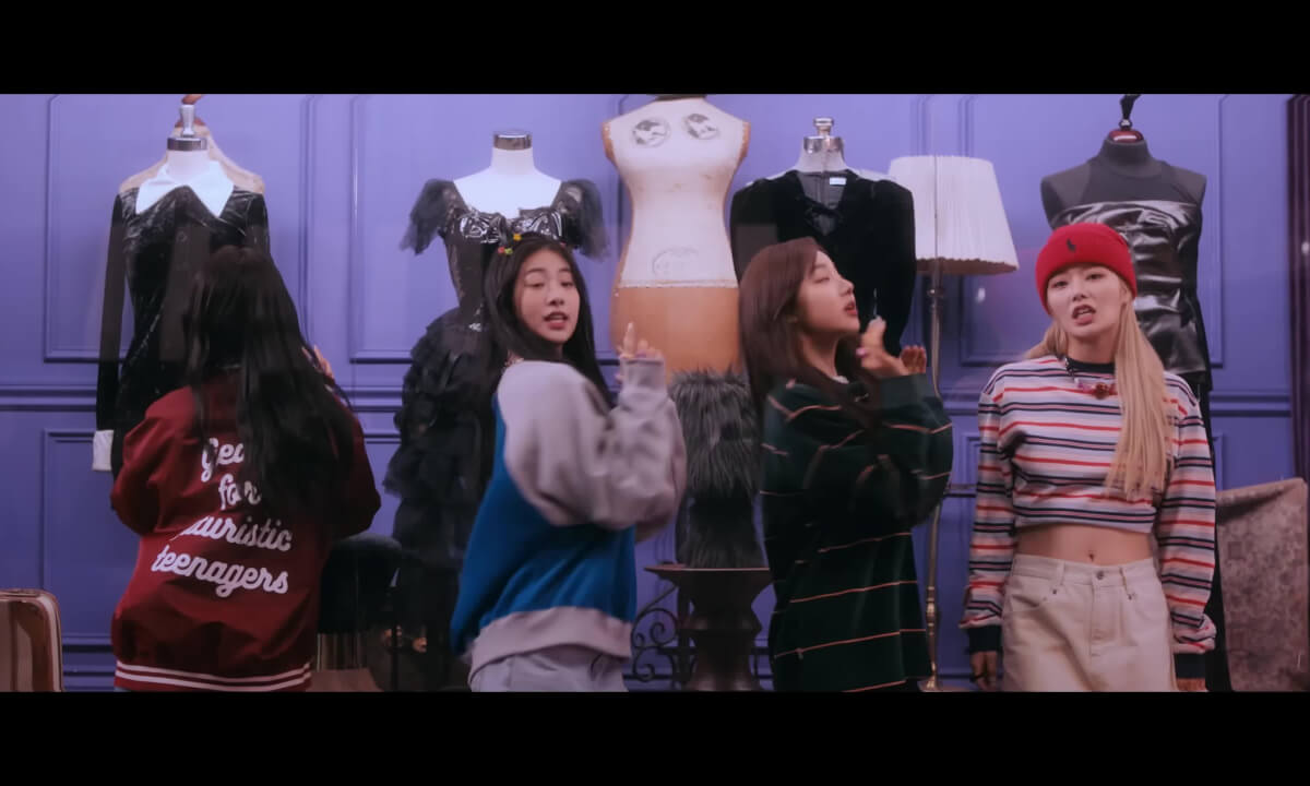 'Cupid' Official MV - Rock3D - VR Video | DeoVR