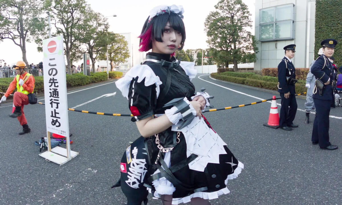 ZZZ Ellen Joe cosplay slide show at comiket 2025 winter