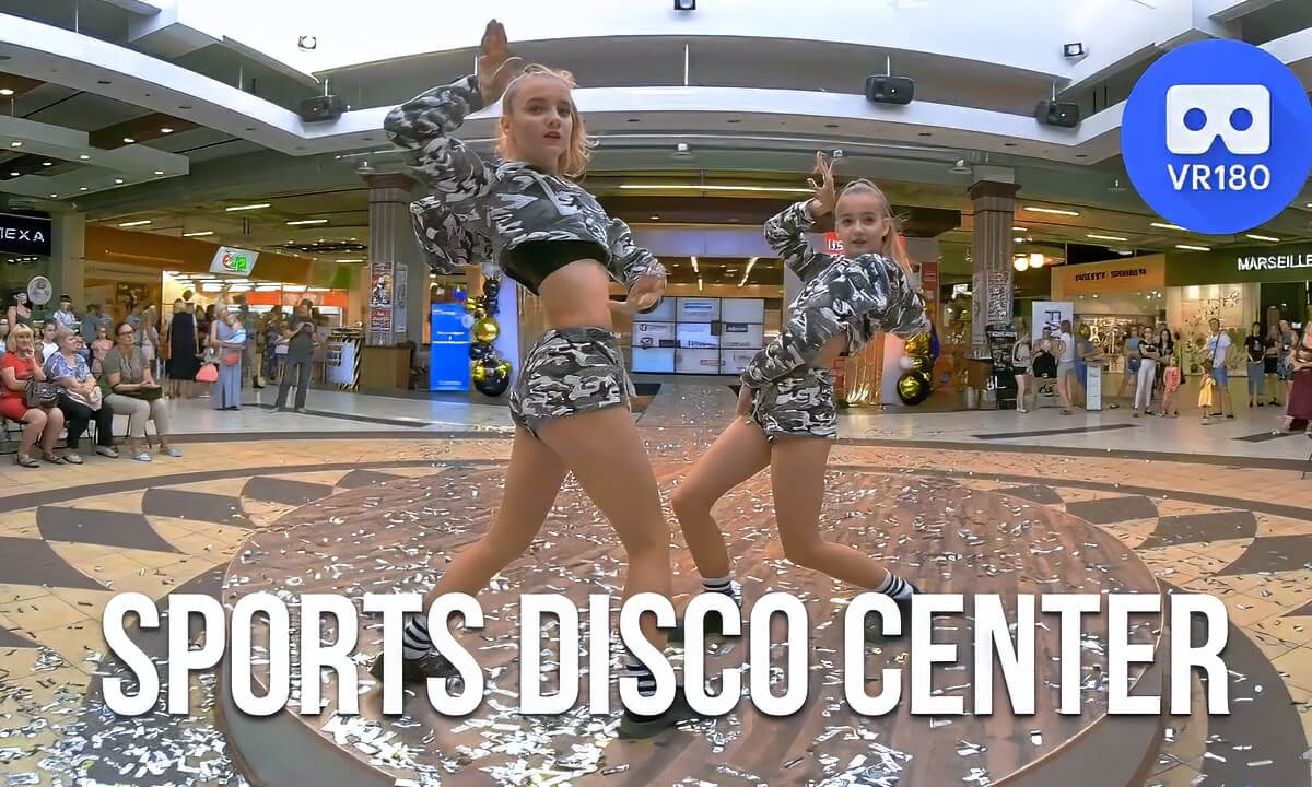 Two teenage girls from SportsDiscoCenter dancing on beauty contest